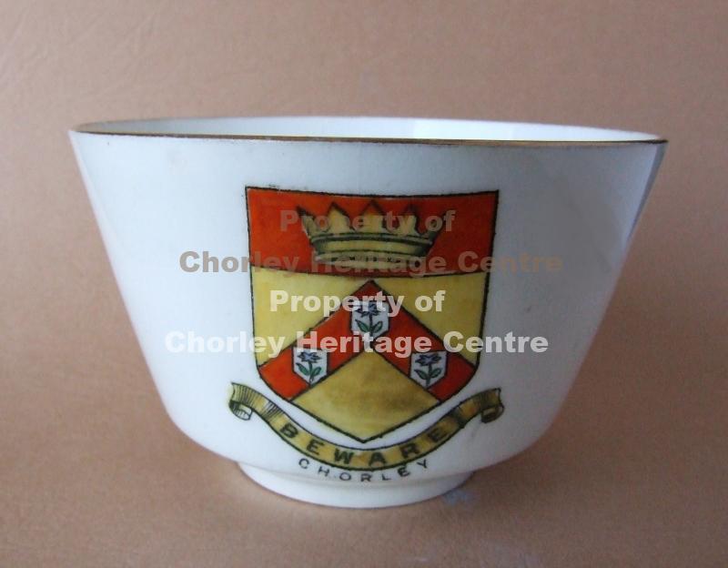 crested ware | www.chorleyheritagecentre.co.uk