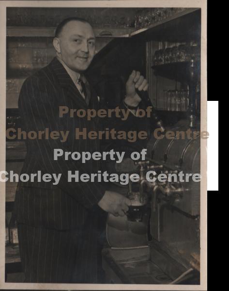 Eileen Halliday Collection | www.chorleyheritagecentre.co.uk